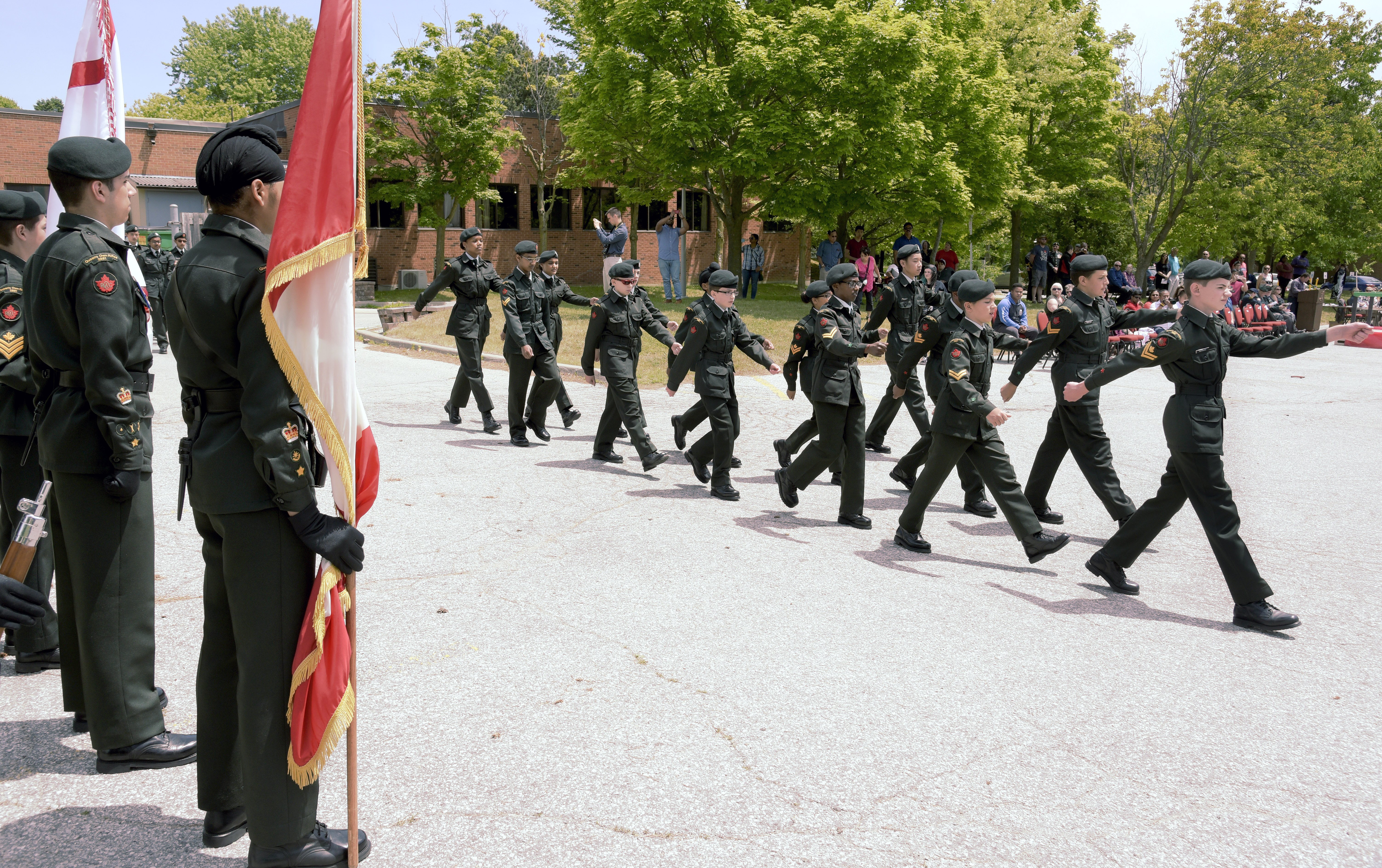 Reviewing the troops | Toronto.com
