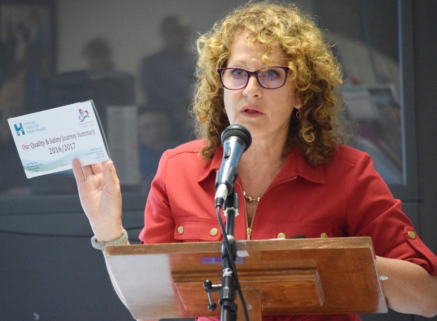 Former Perth, Smiths Falls hospital CEO Bev McFarlane dead at 58