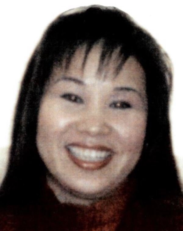 CANADA - Canada - Lien Pham "May-Ling, the China Barbie Doll'',39 ...